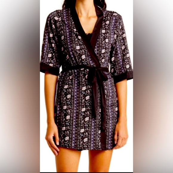 Jessica Simpson | Intimates & Sleepwear | 3 Piece Pajama Set | Poshmark